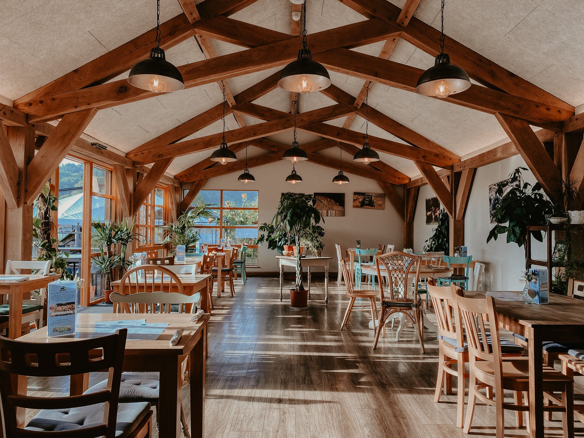 The Cafe – Newton Farm Foods